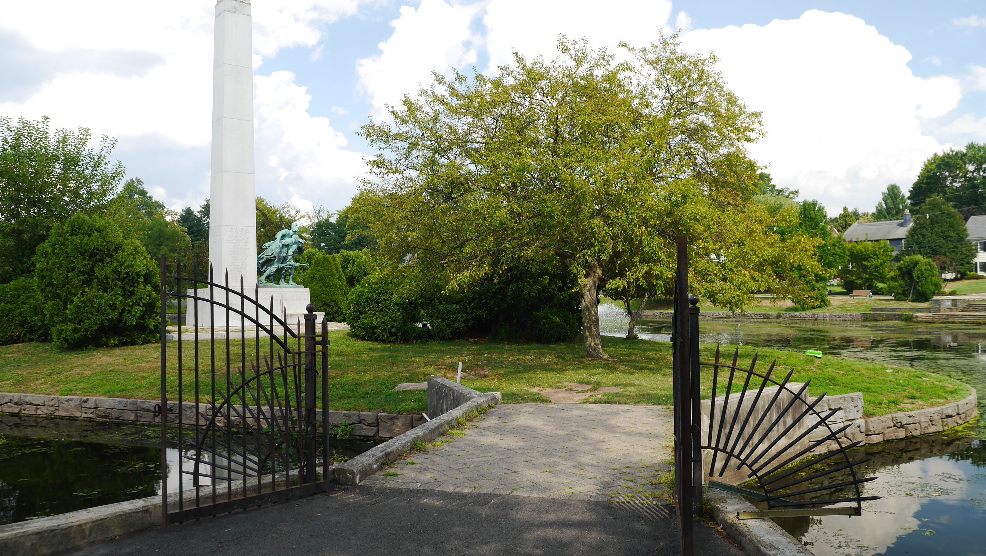 Locations Hub - Edgemont Memorial Park