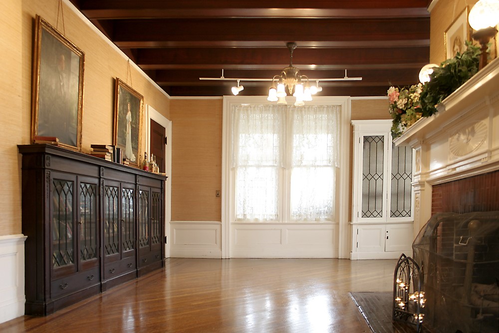 Locations Hub - Oakeside Bloomfield Cultural Center