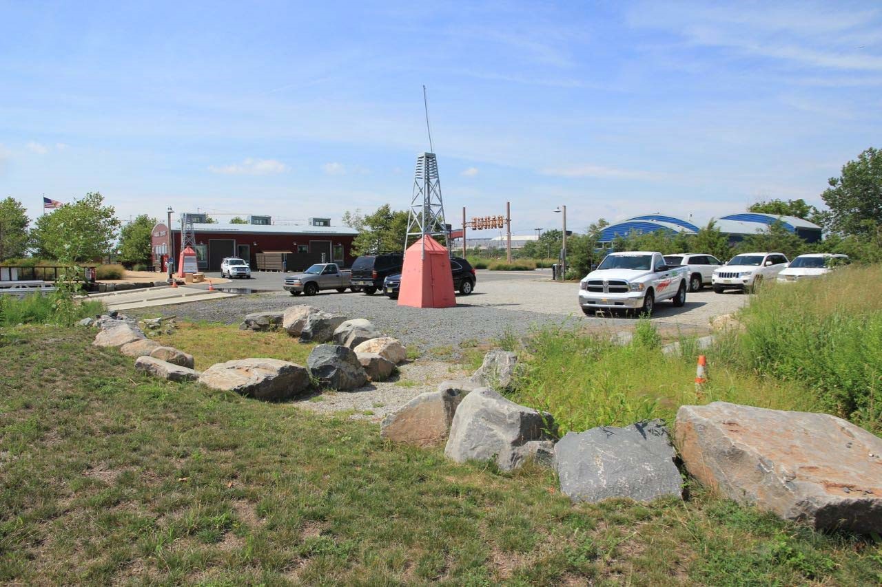 Locations Hub - River Barge Park and Marina (New Jersey Meadowlands ...