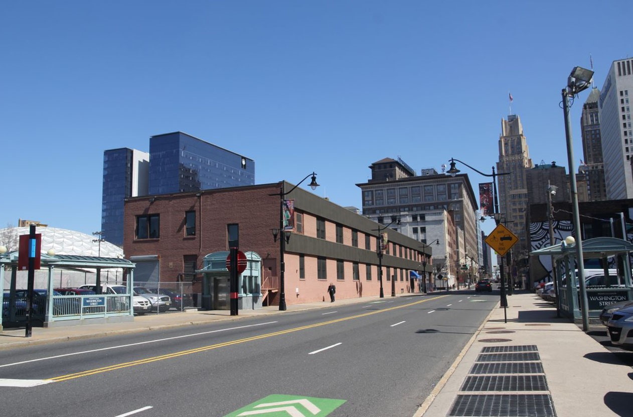 Locations Hub - Newark Downtown - Raymond Boulevard