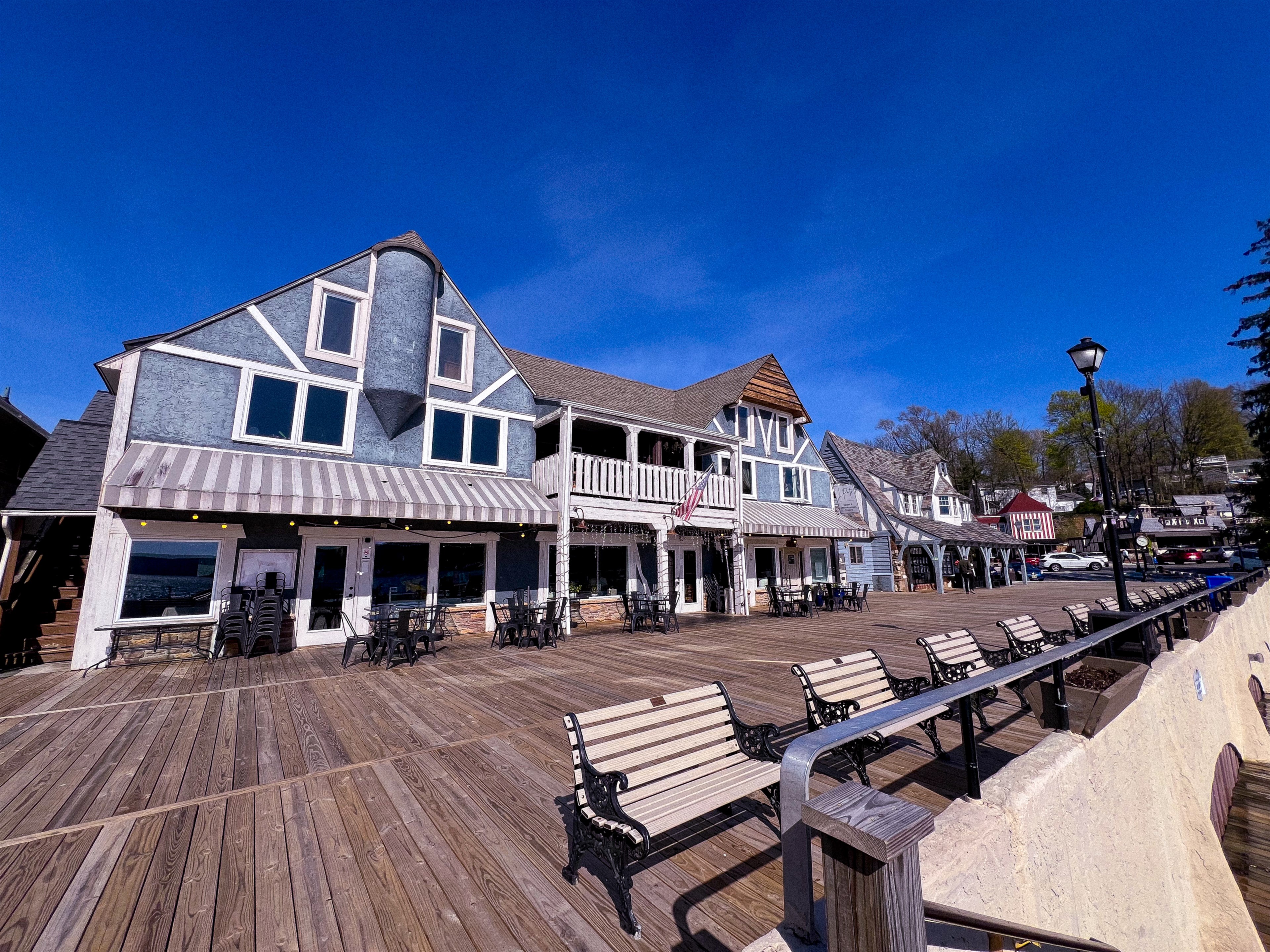 Locations Hub - Lake Mohawk Boardwalk