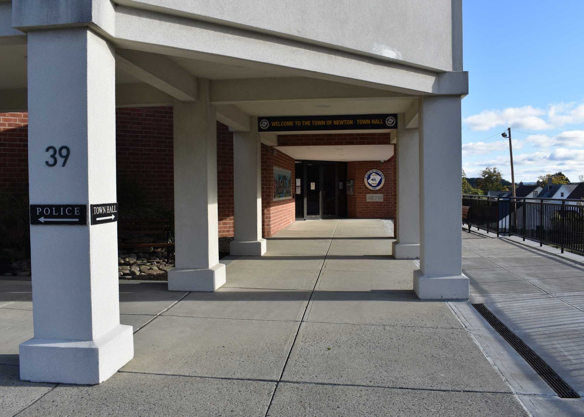 Locations Hub - Newton Police Department