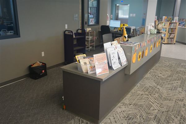 Locations Hub - Roselle Public Library