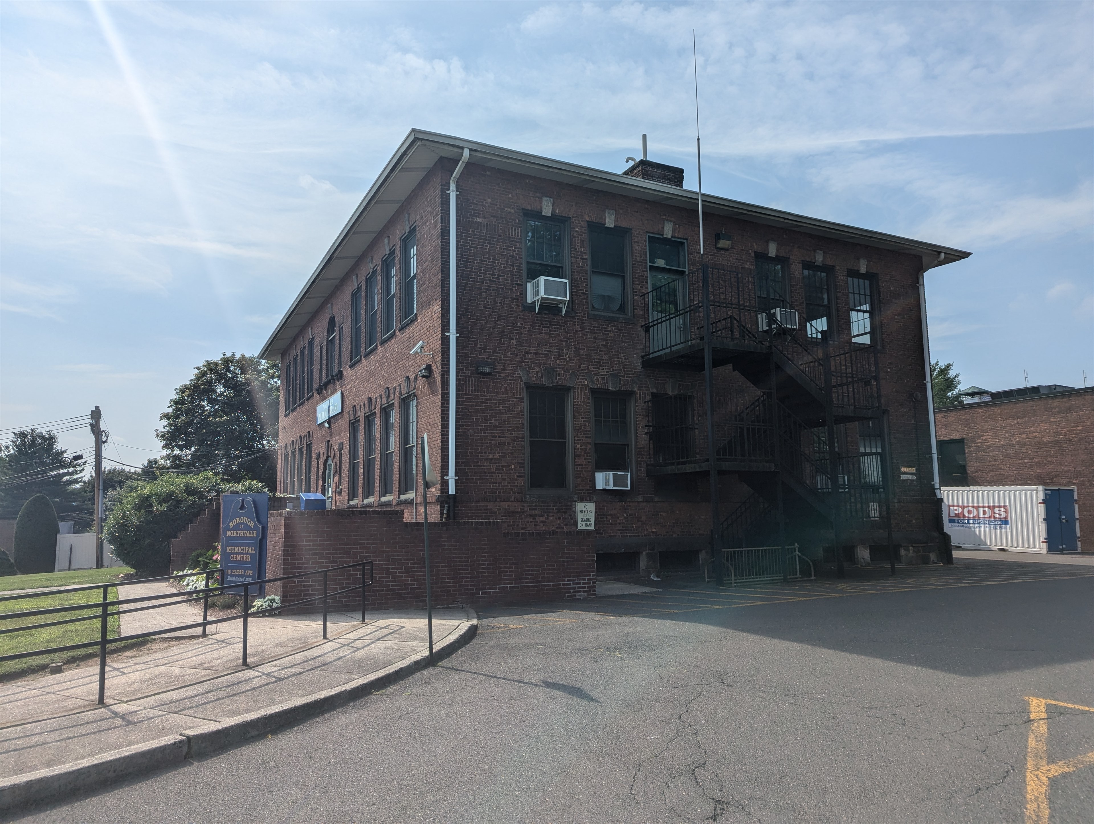 Locations Hub - Northvale Borough Hall