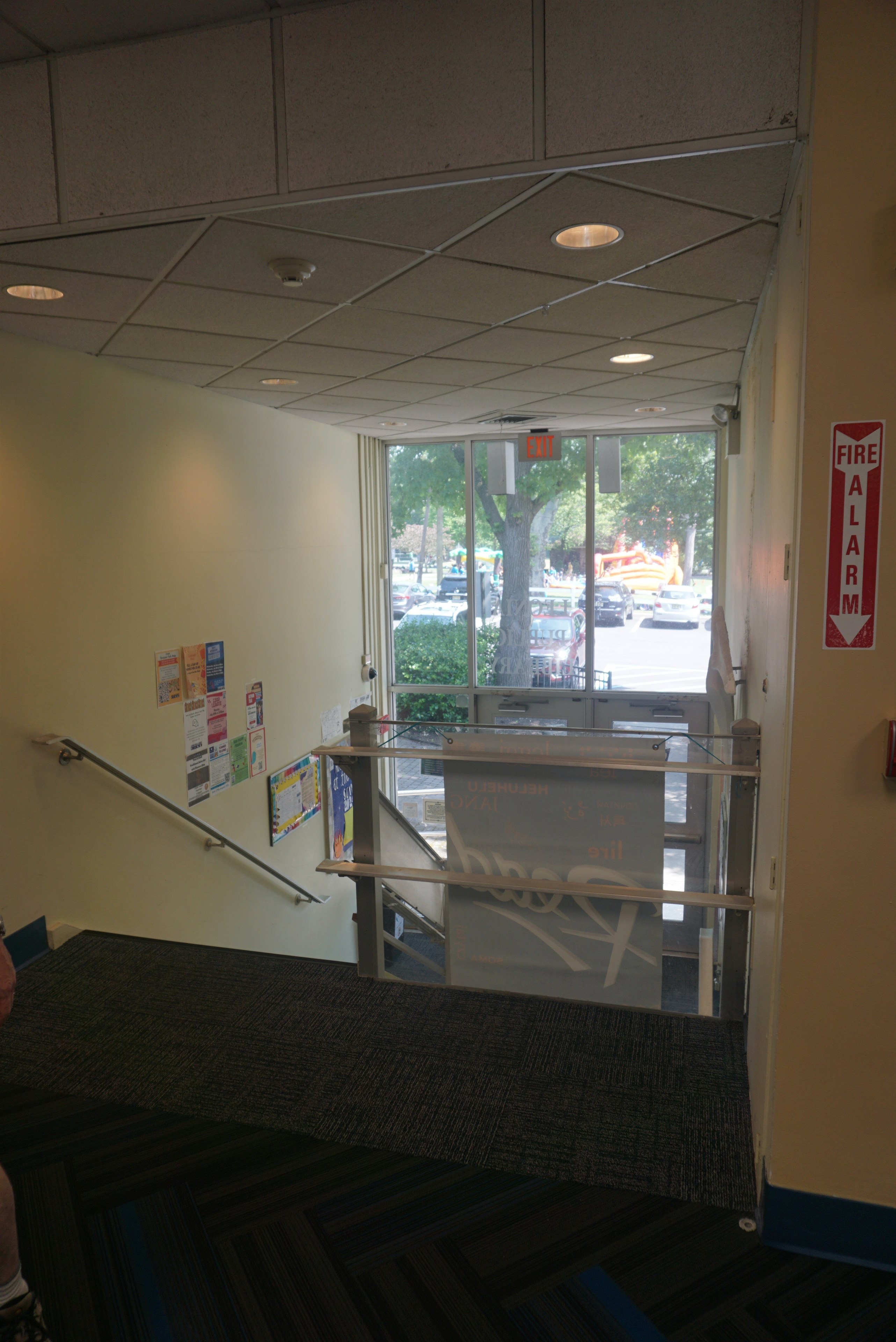 Locations Hub - Leonia Public Library