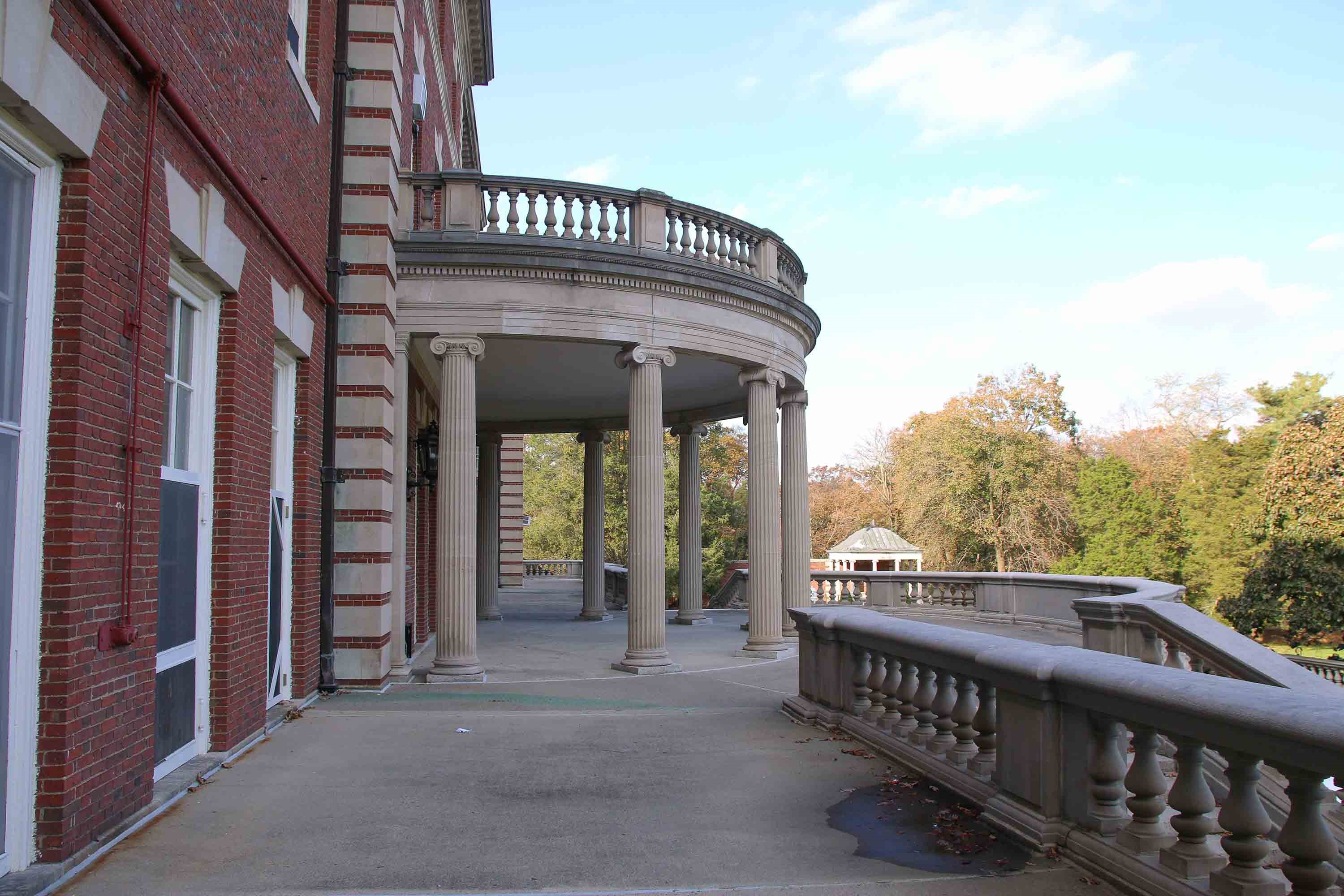 Locations Hub - Fairleigh Dickinson University - Hennessy Hall