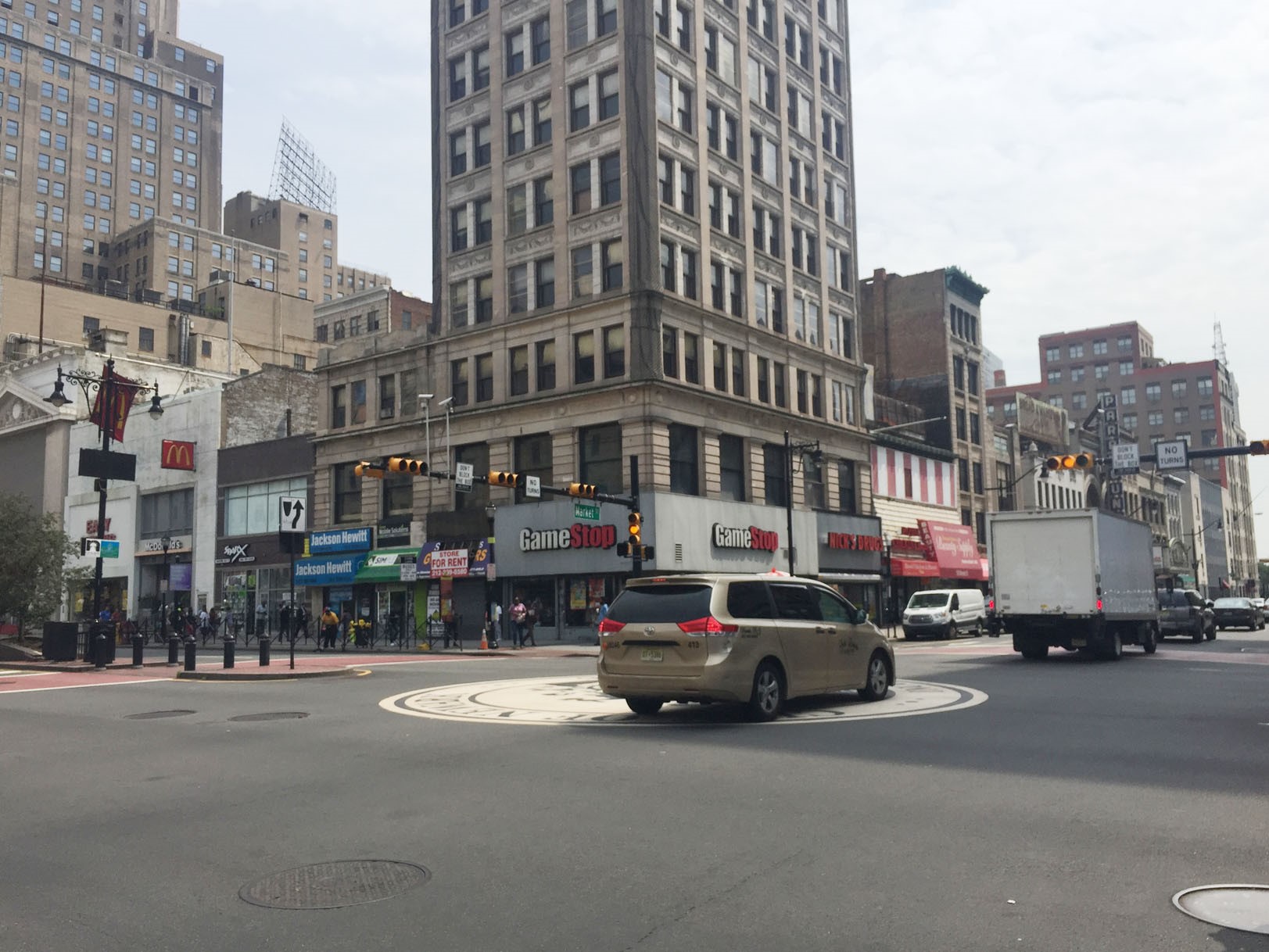 Locations Hub - Newark Downtown - Market Street