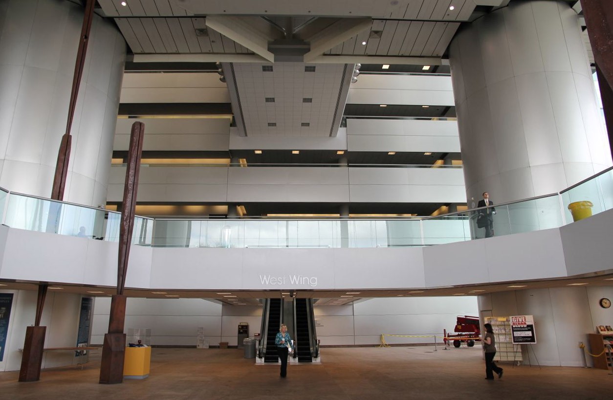 Locations Hub - Richard J. Hughes Justice Complex - Lobby