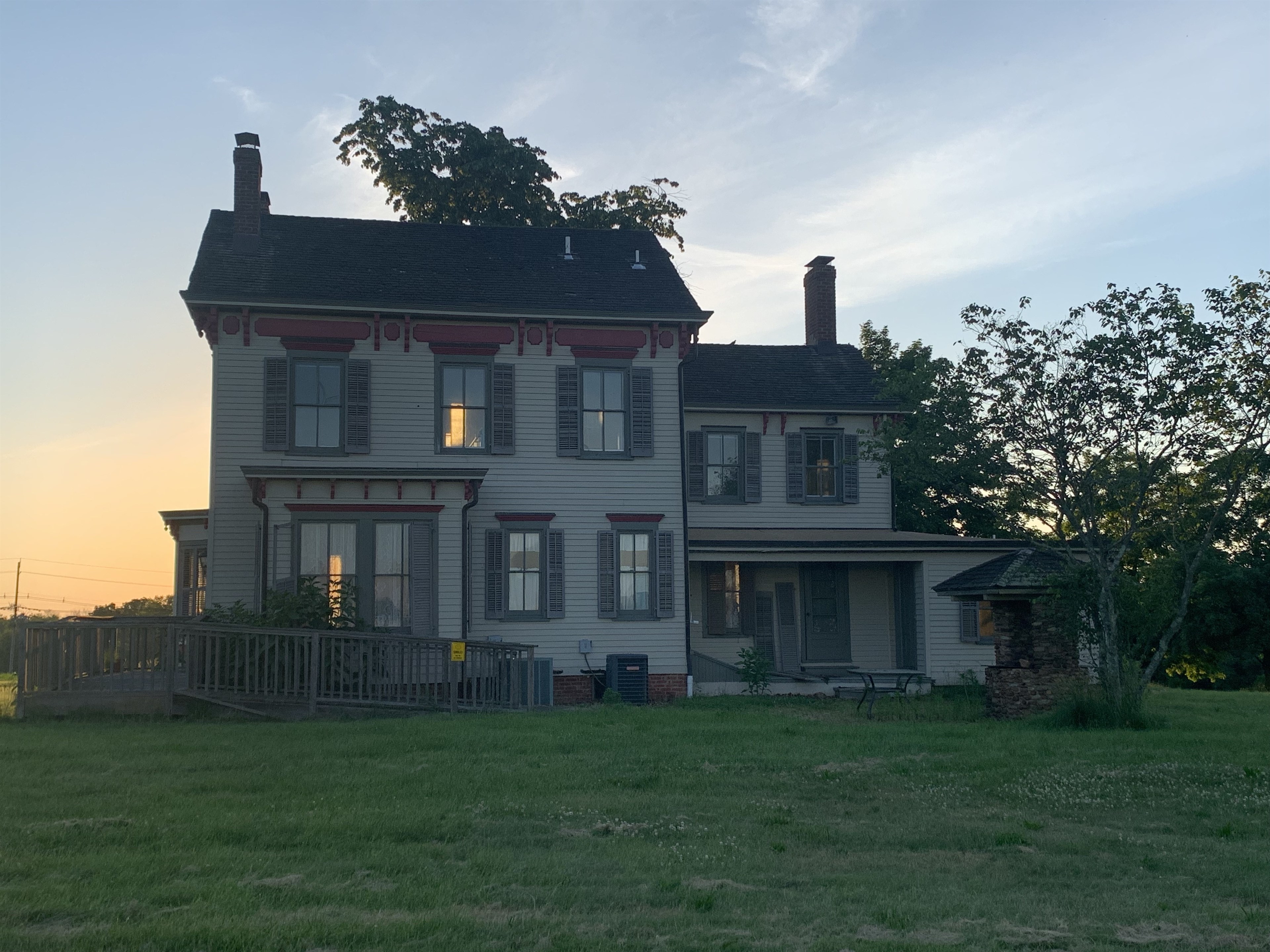 Locations Hub - Historic Van Liew-Suydam House