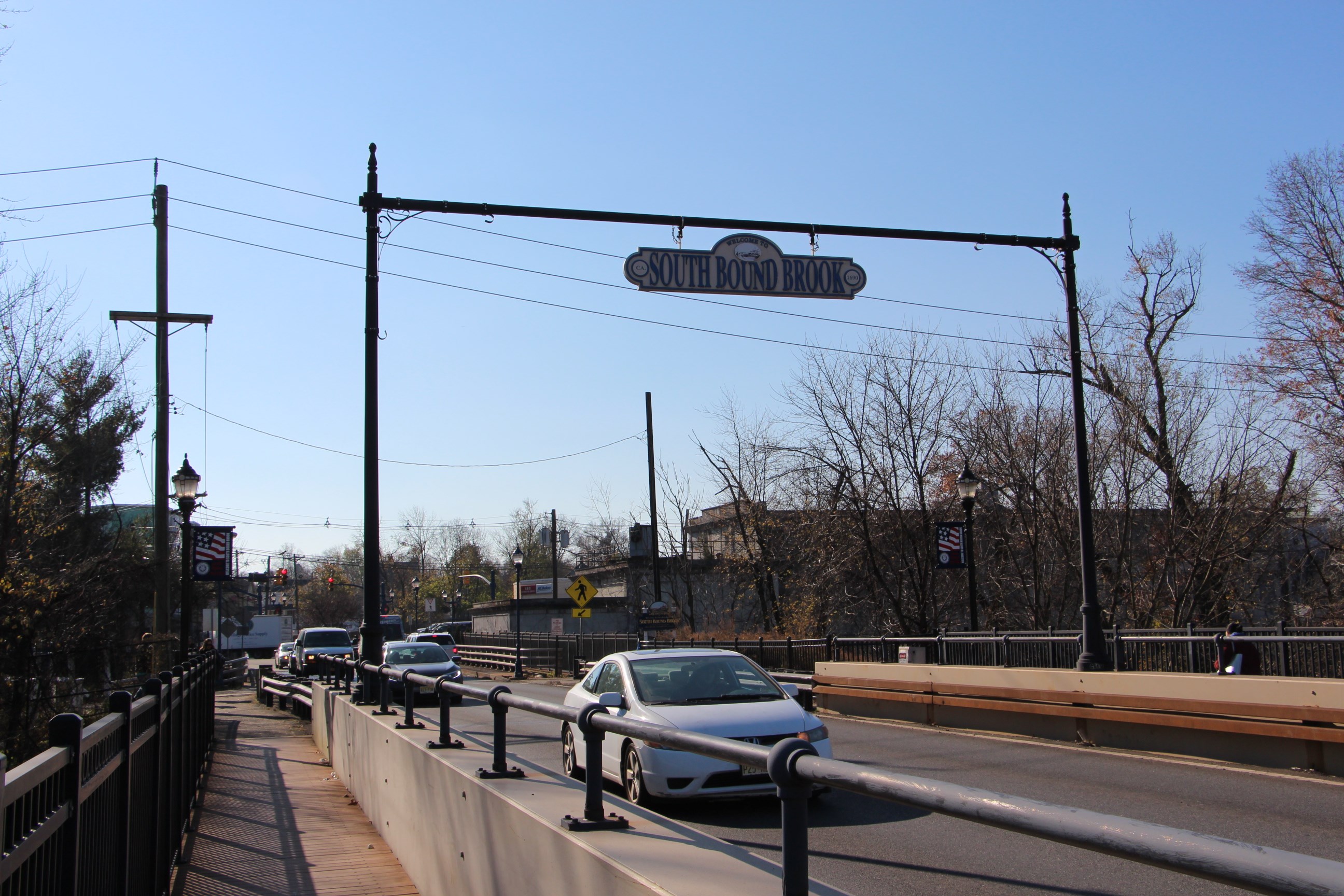 Locations Hub - Queens Bridge