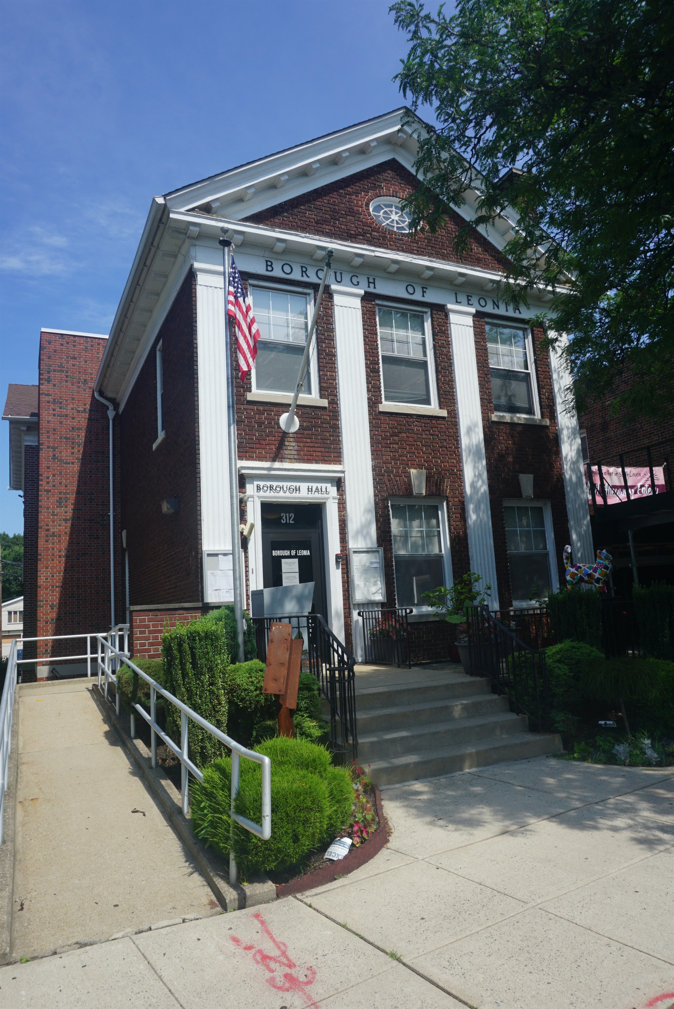 Locations Hub - Leonia Borough Hall