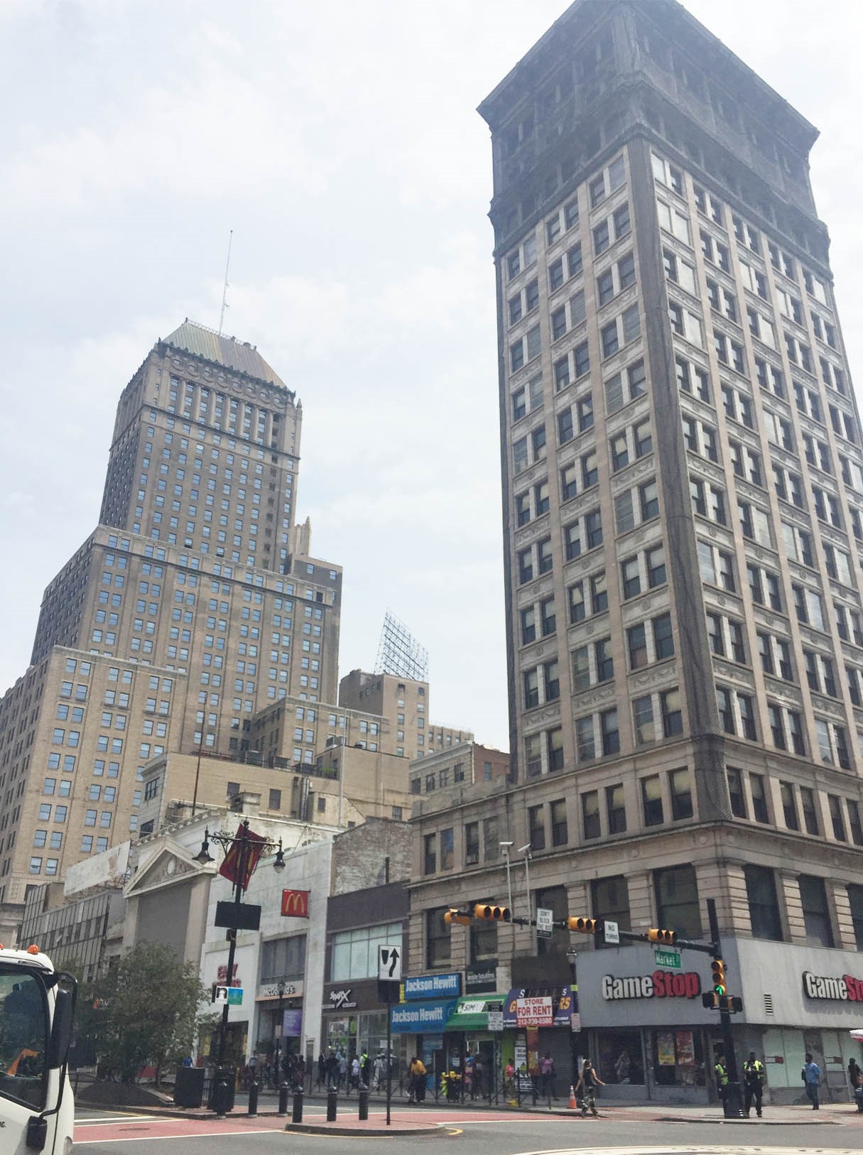 Locations Hub - Newark Downtown - Market Street