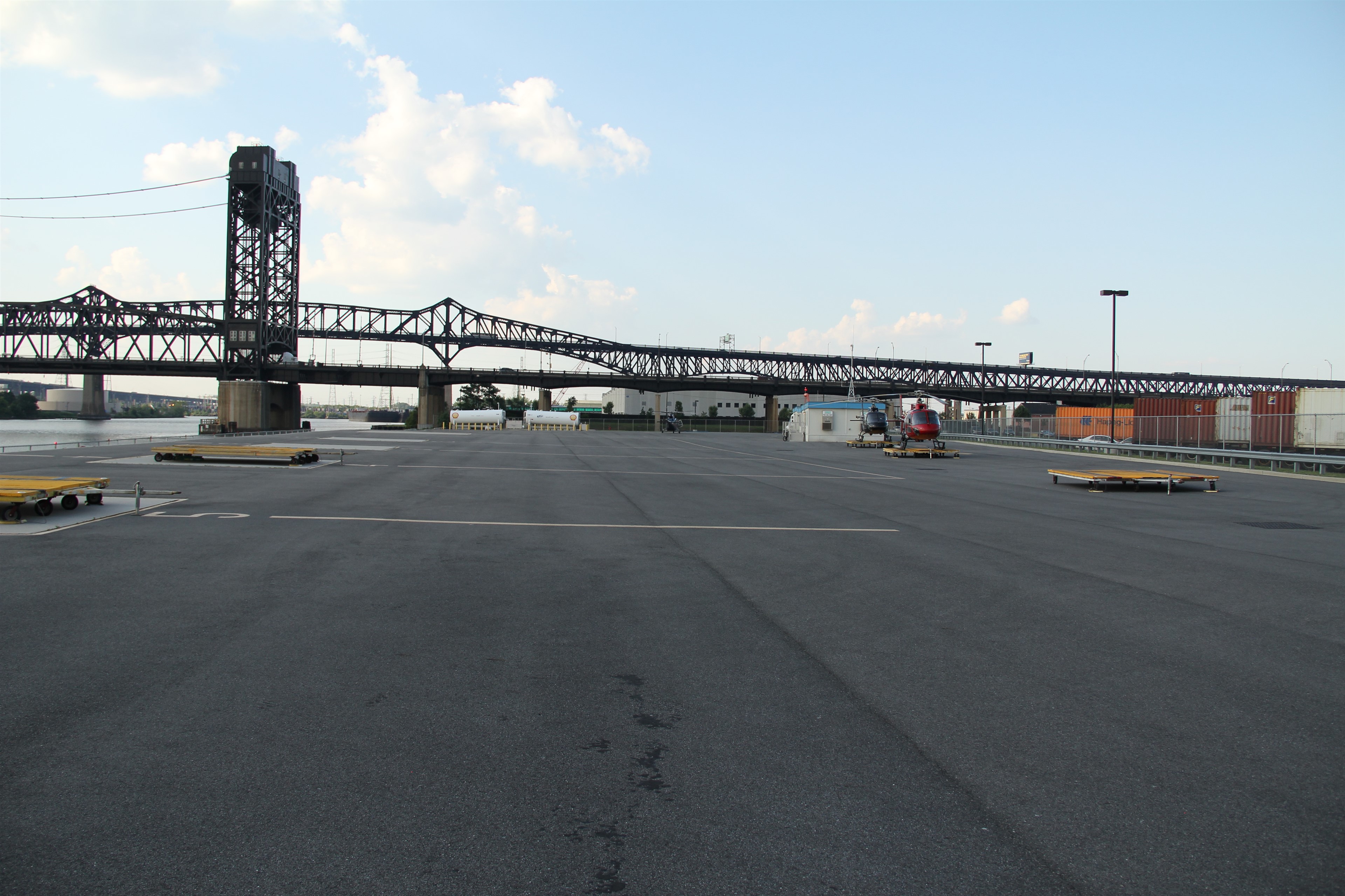 Locations Hub - HHI Heliport