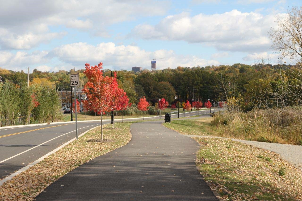 Locations Hub - Overpeck County Park - Henry Hoebel Area