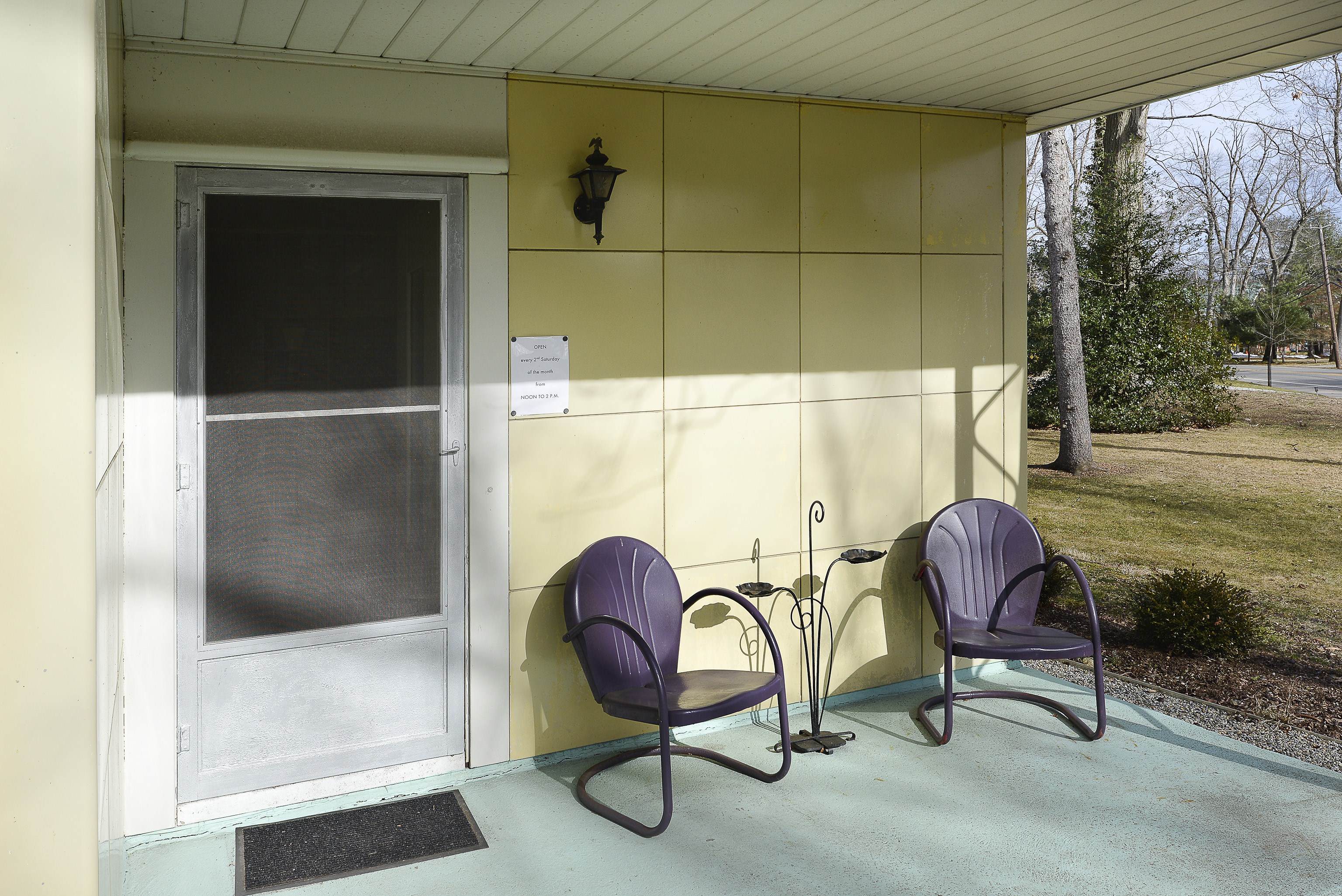 Locations Hub - Harold Hess Lustron House