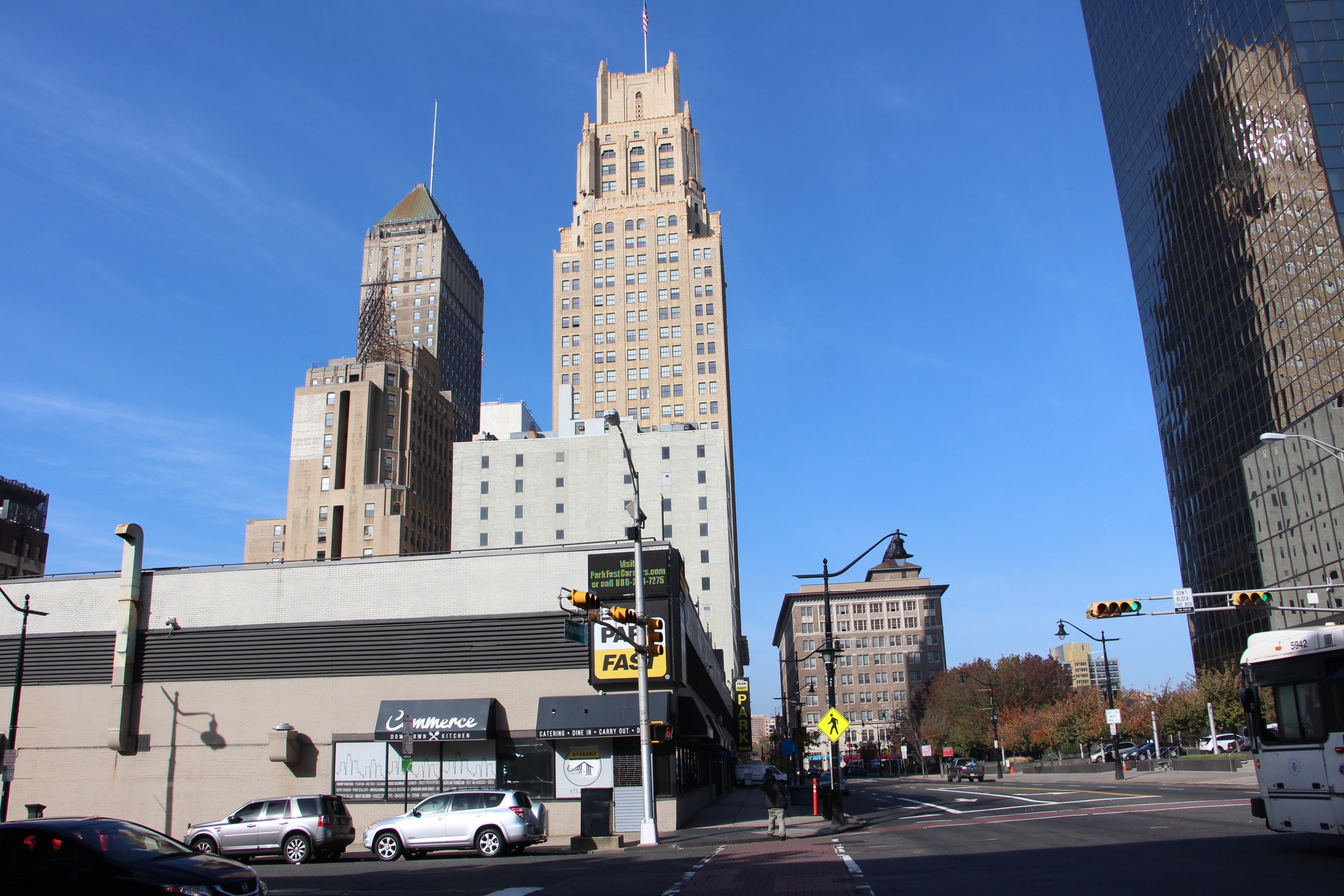 Locations Hub - Newark Downtown - Raymond Boulevard