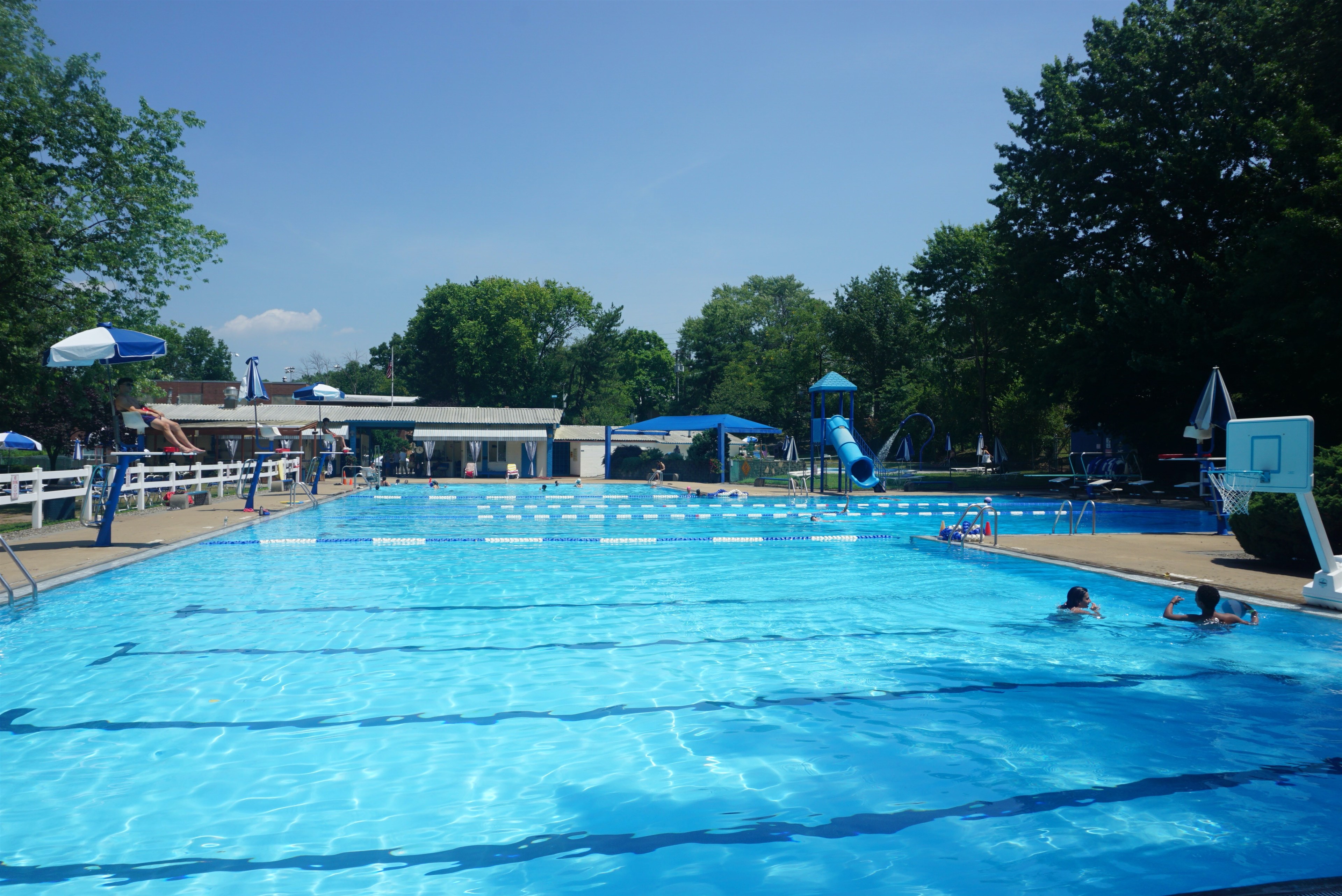 Locations Hub - Leonia Swim Club