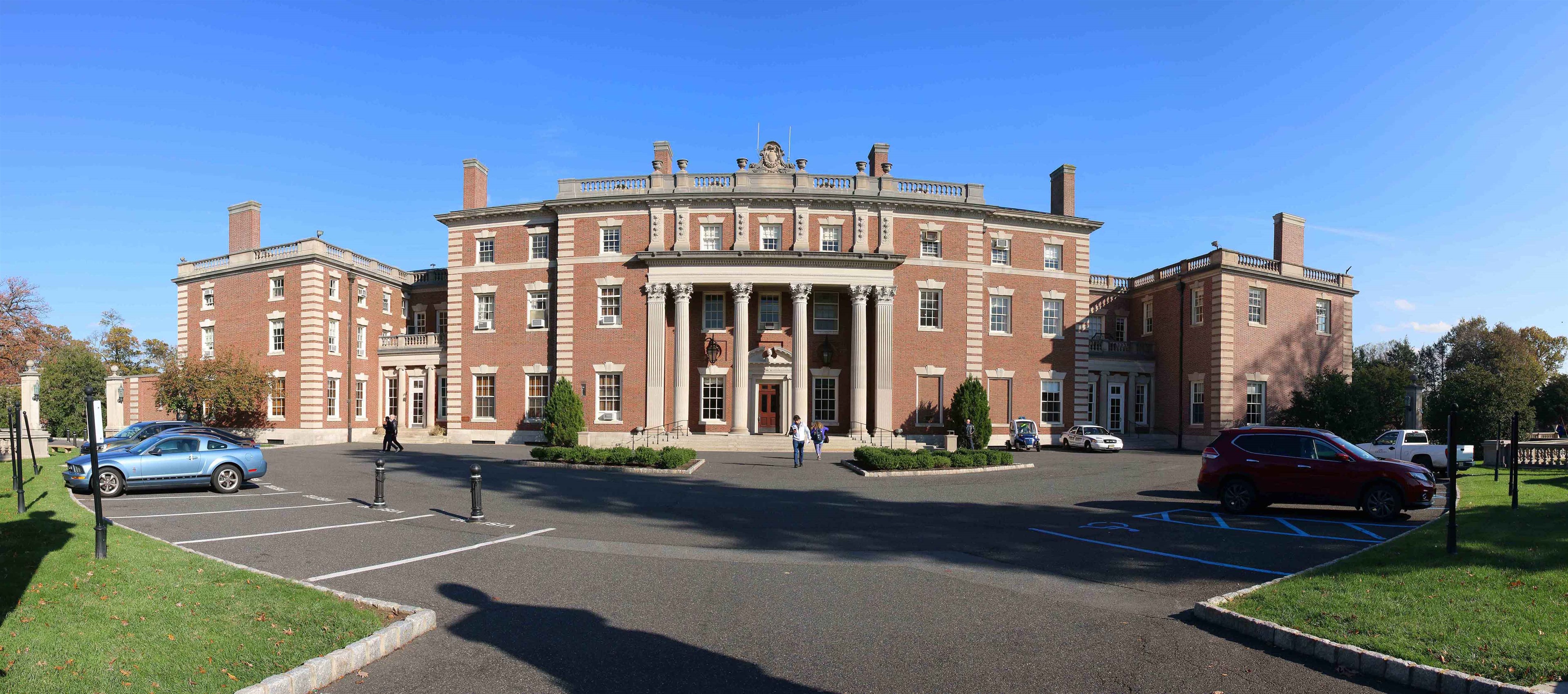 Locations Hub - Fairleigh Dickinson University - Hennessy Hall