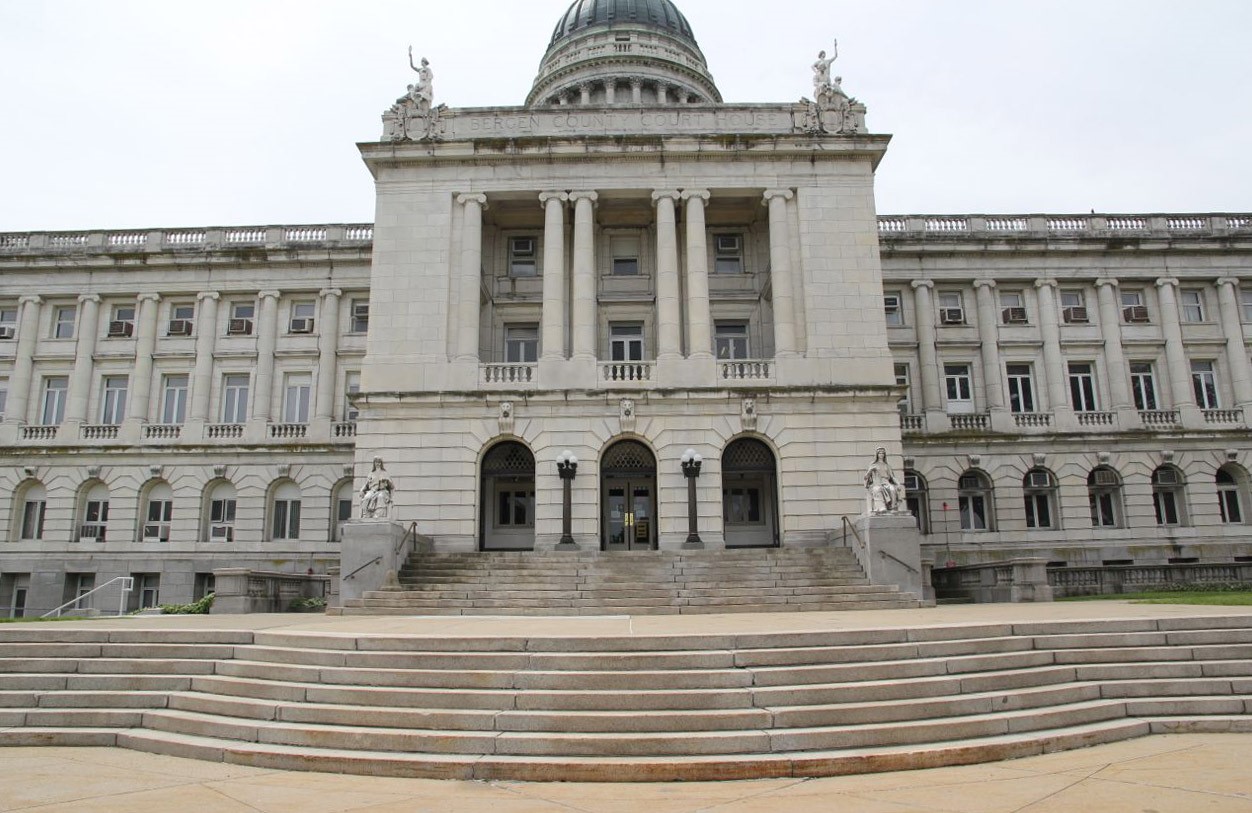 Locations Hub - Bergen County Courthouse