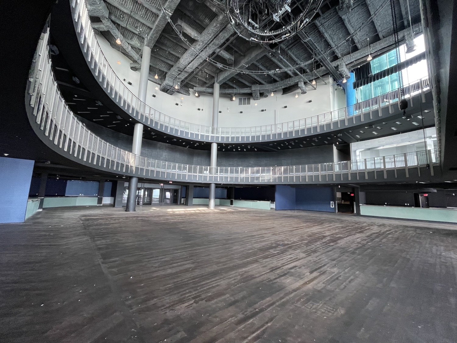 Locations Hub - ACX1 Studios - Atrium