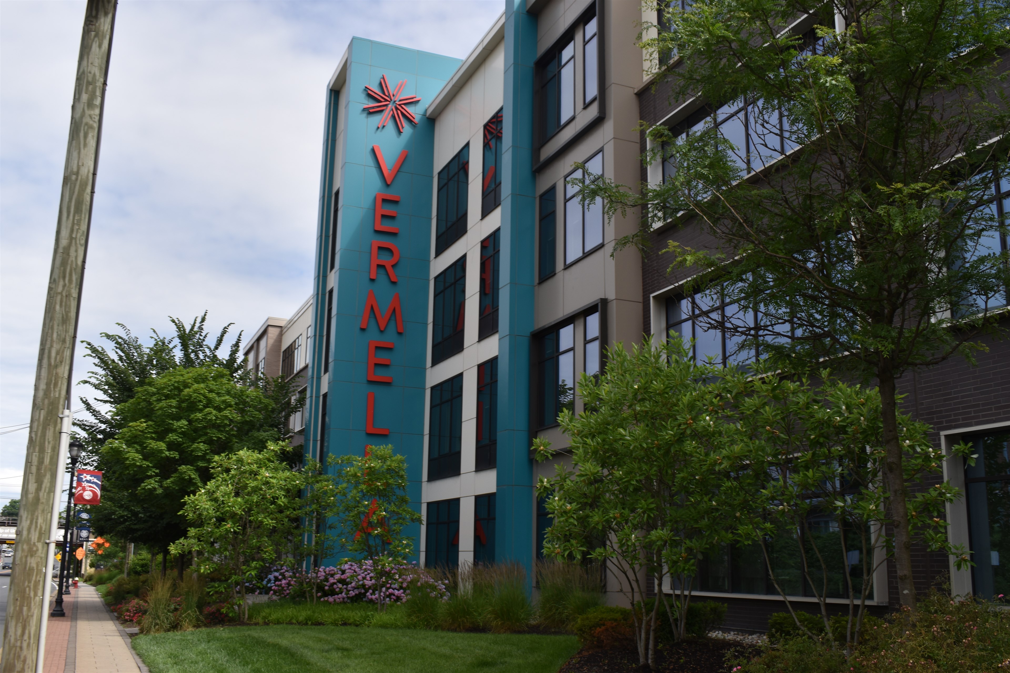 Locations Hub - Vermella Union