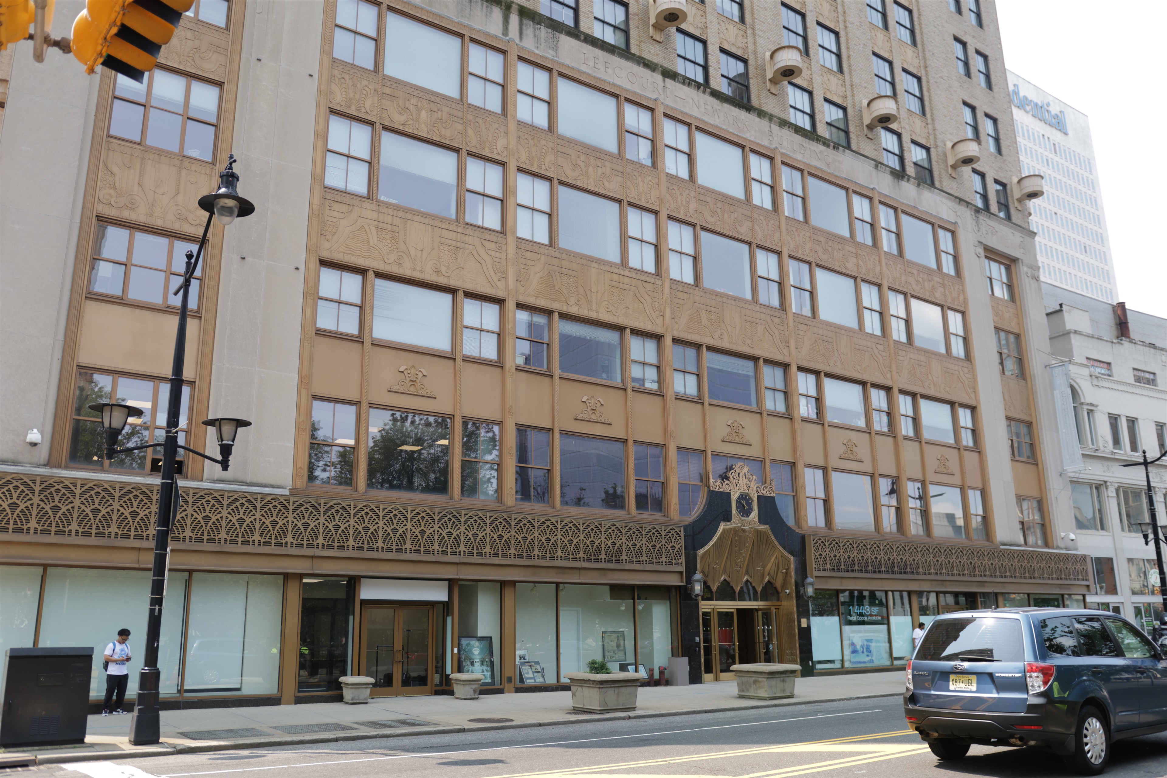 Locations Hub - Newark Downtown - Raymond Boulevard