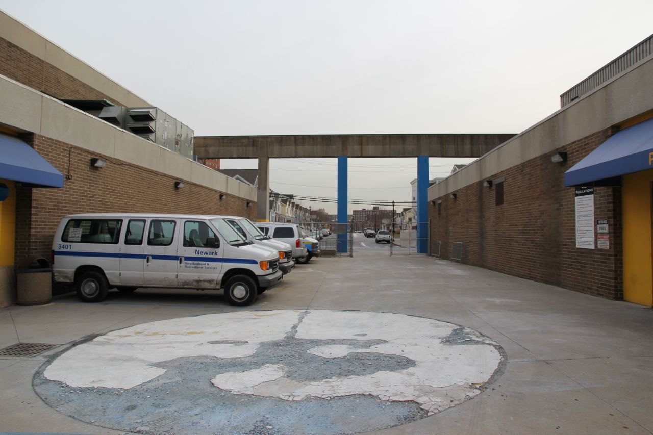 Locations Hub - JFK Recreation Center - Pool