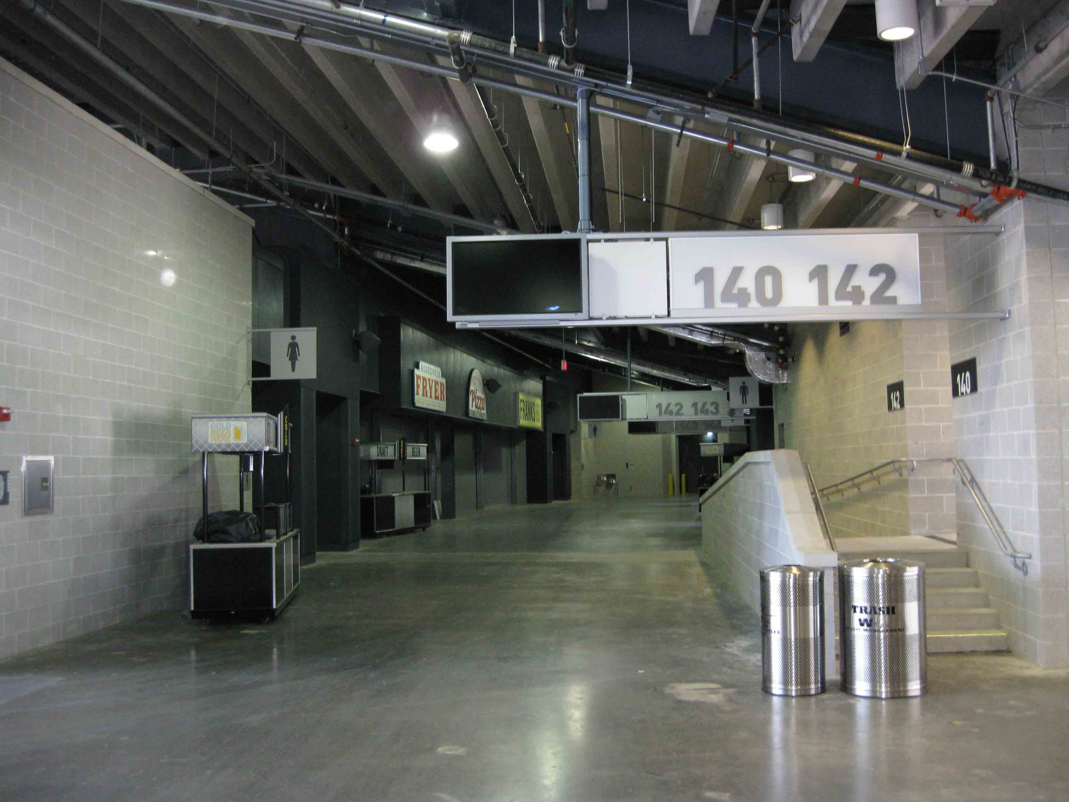 Locations Hub - MetLife Stadium - Concession Stand and Box Seating