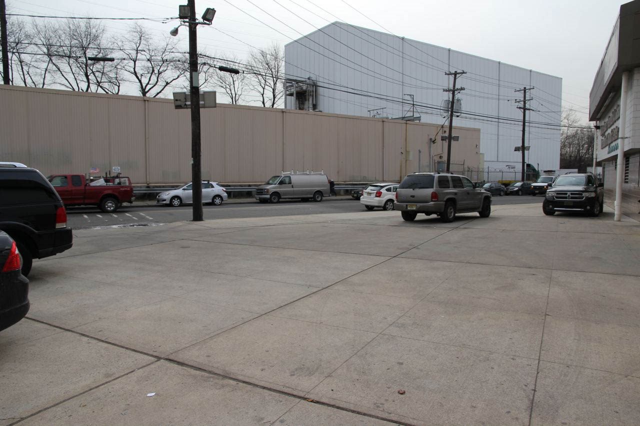 Locations Hub - Ironbound Recreation Center/Eddie Moraes Stadium