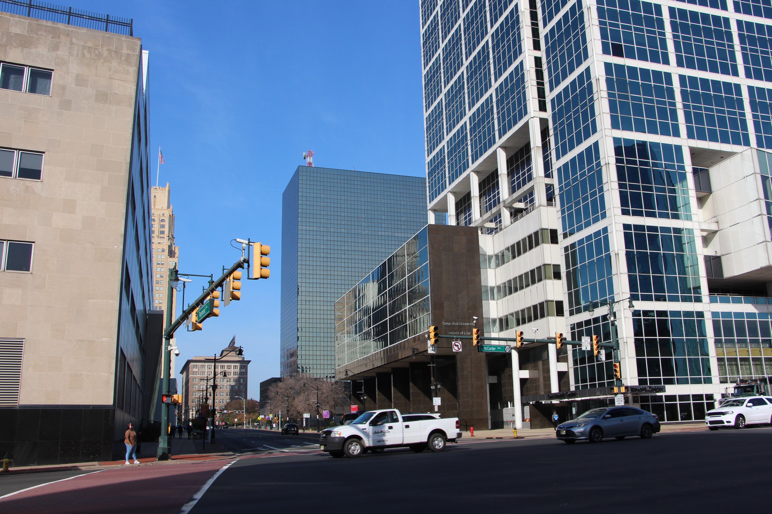 Locations Hub - Newark Downtown - Raymond Boulevard