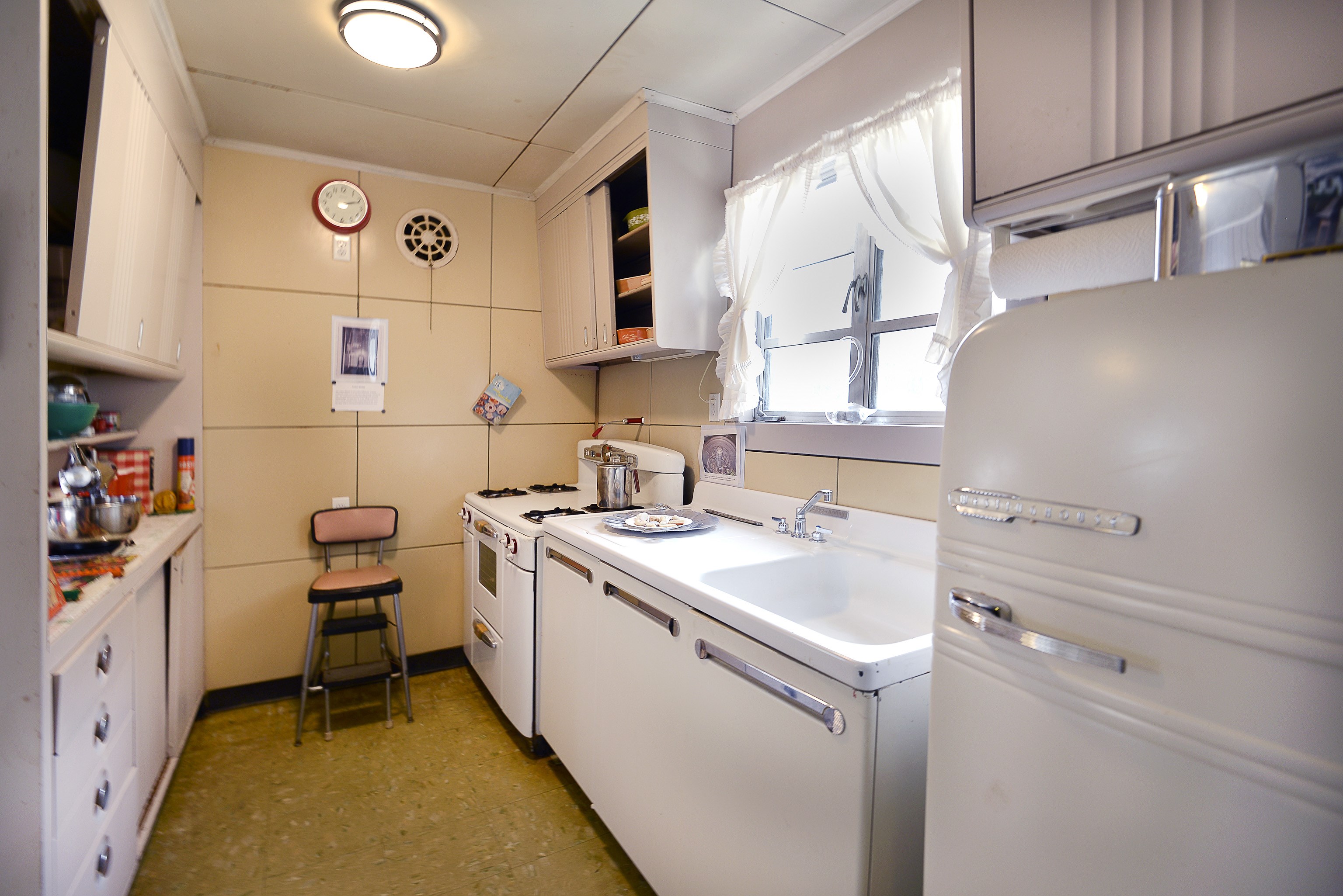 Locations Hub - Harold Hess Lustron House