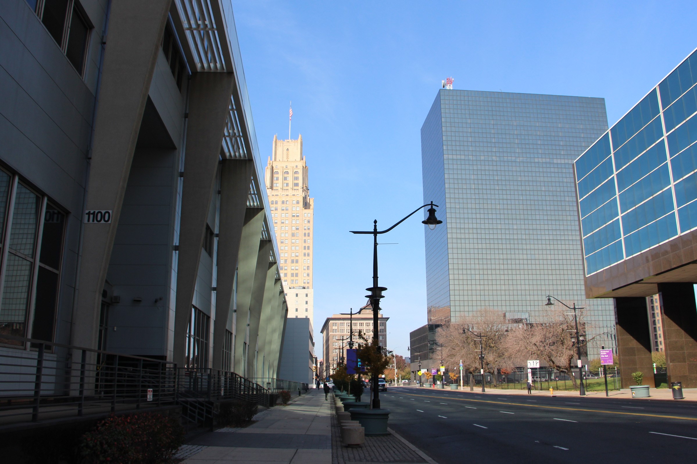 Locations Hub - Newark Downtown - Raymond Boulevard