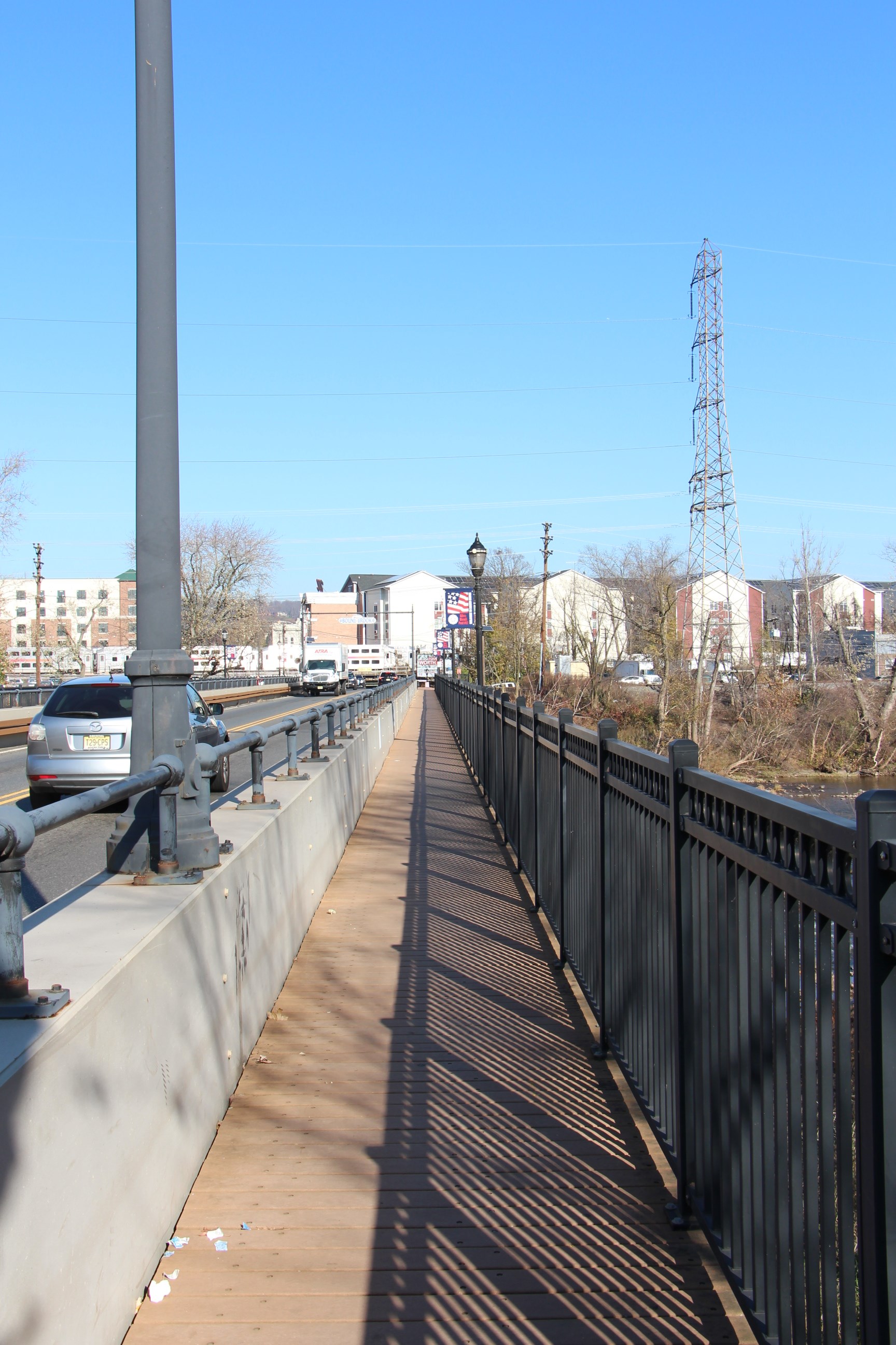 Locations Hub - Queens Bridge