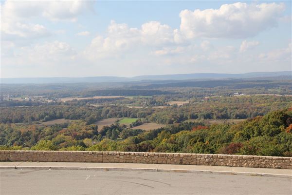 Locations Hub - Interstate 80 East Scenic Lookout