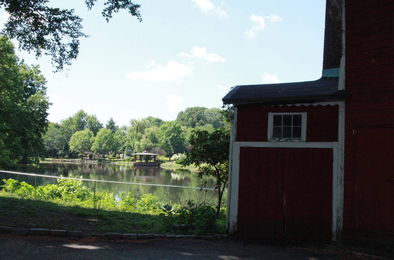 Locations Hub - Cooper's Pond Park