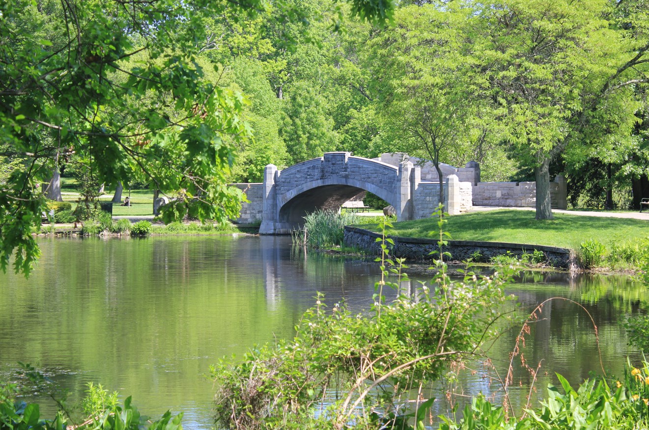 Locations Hub - Verona Park - Bridge and Boathouse